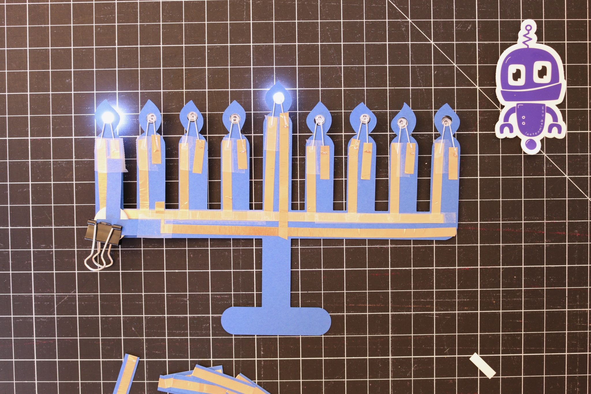 Menorah Paper Circuit Tutorial – Los Alamos STEAM Lab