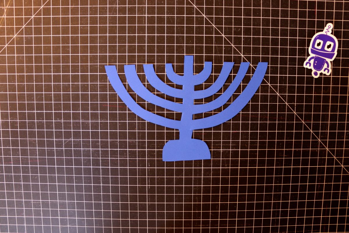 Menorah Paper Circuit Tutorial – Easier Version – Los Alamos STEAM Lab