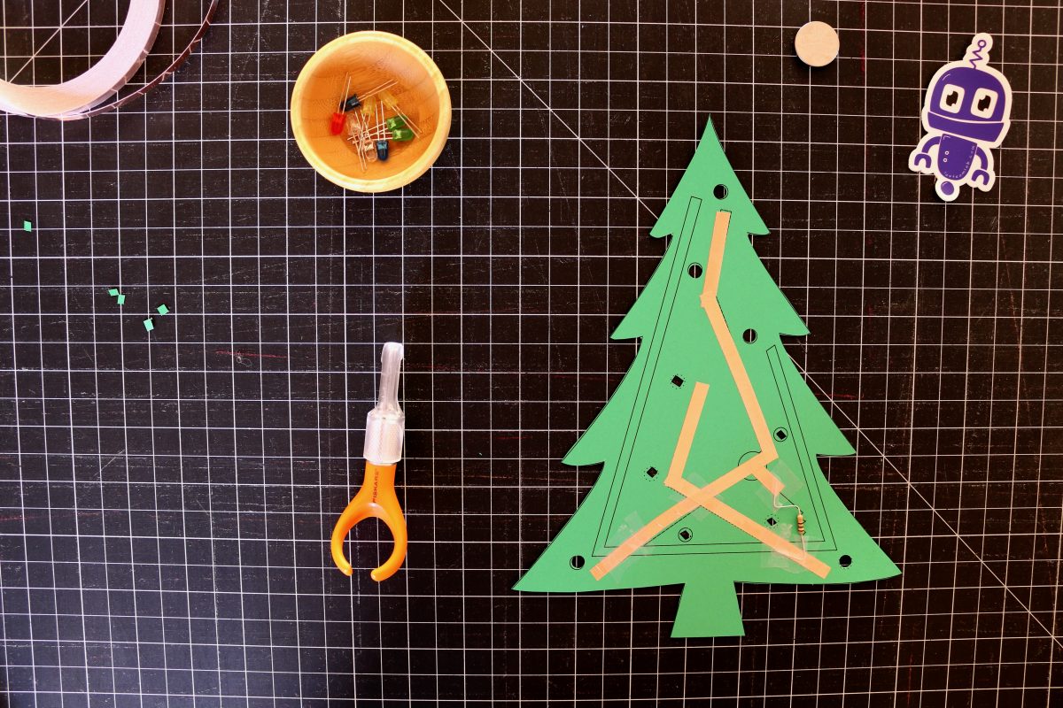 Lit Tree Paper Circuit Tutorial – Los Alamos STEAM Lab